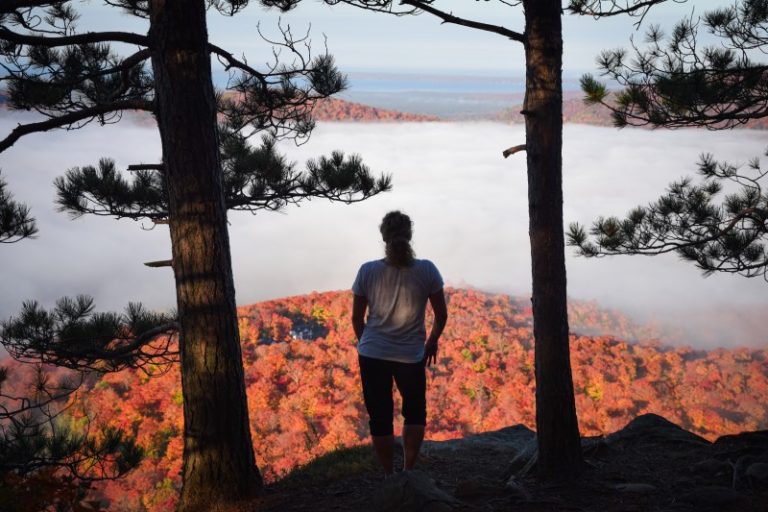 Hiking Robertson Cliffs | Tourism Sault Ste. Marie